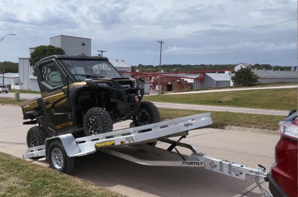 7712H TILT Utility Trailer | Aluma Trailers